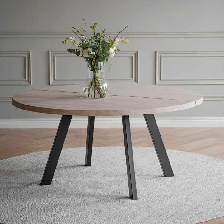 Kruunukaluste | Rowico | Fred-ruokapöytä, pyöreä